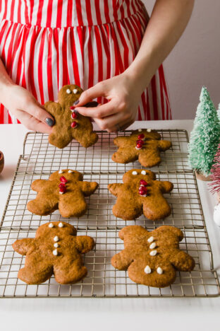 AIP Gingerbread Cookies - Unbound Wellness