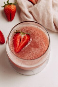 Easy Homemade Frosé - Unbound Wellness