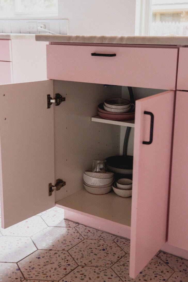 Kitchen Tour {Pink MCM Kitchen} - Unbound Wellness