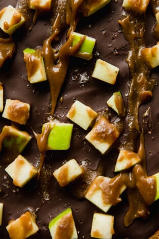 Caramel Apple Graham Cracker Bark - Unbound Wellness