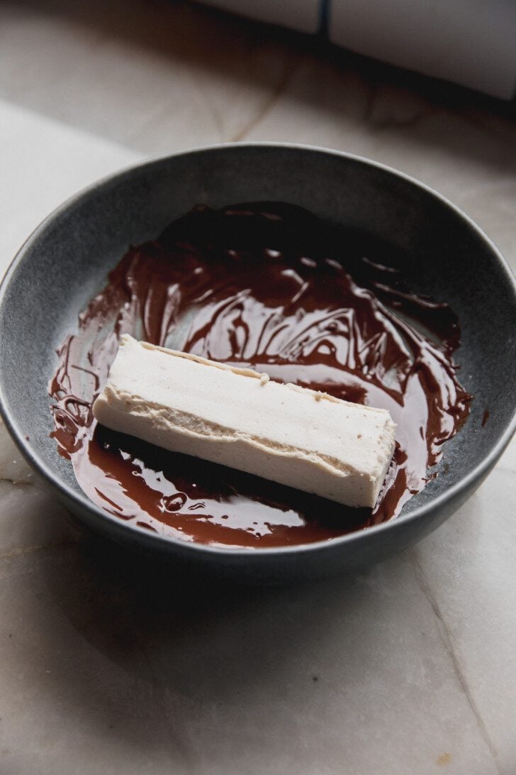 Marshmallow Protein Bars {dairy free} - Unbound Wellness